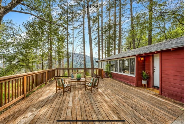 Mountain Nest | Cozy Cobb Getaway | Pet Friendly - Twin Pine Casino & Hotel