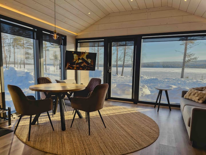 Palojärven Lomakeskus, Lakeside Cabin - Rovaniemi