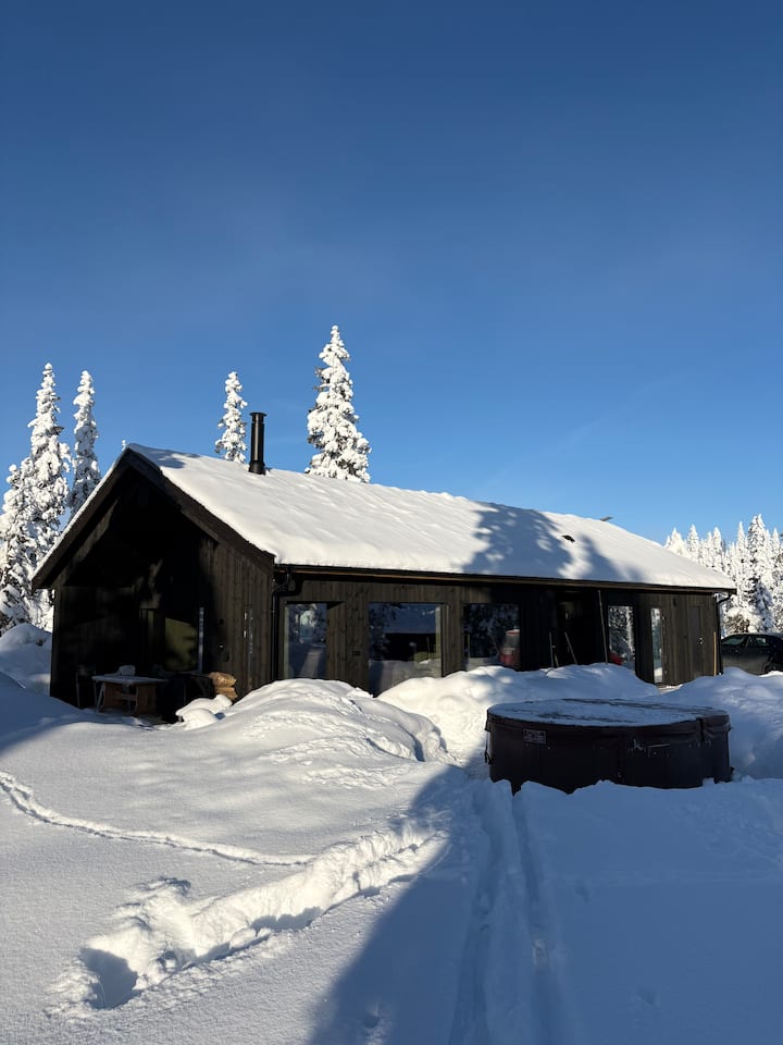 Ny Moderne Hytte | Ski Inn/ut | Sauna | Spabad - Norway