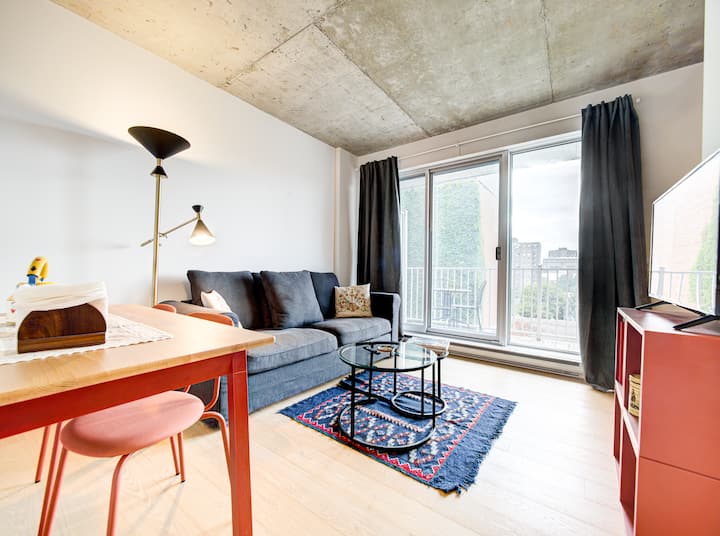The Festival Hub | Modern Suite In Downtown - Montreal
