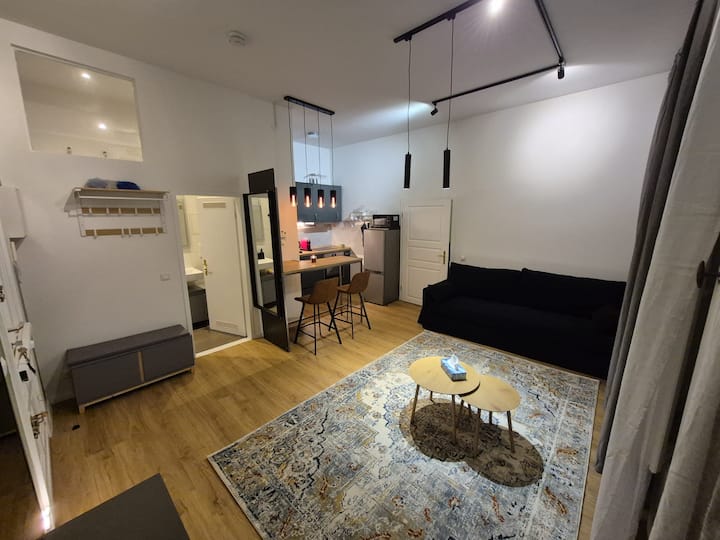 Schicke 2-zimmer-wohnung Zentral Am Mehringdamm - Berlijn