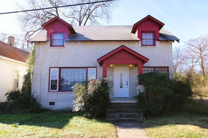 Historic Home Near Downtown Hot Springs - Hot Springs, AR