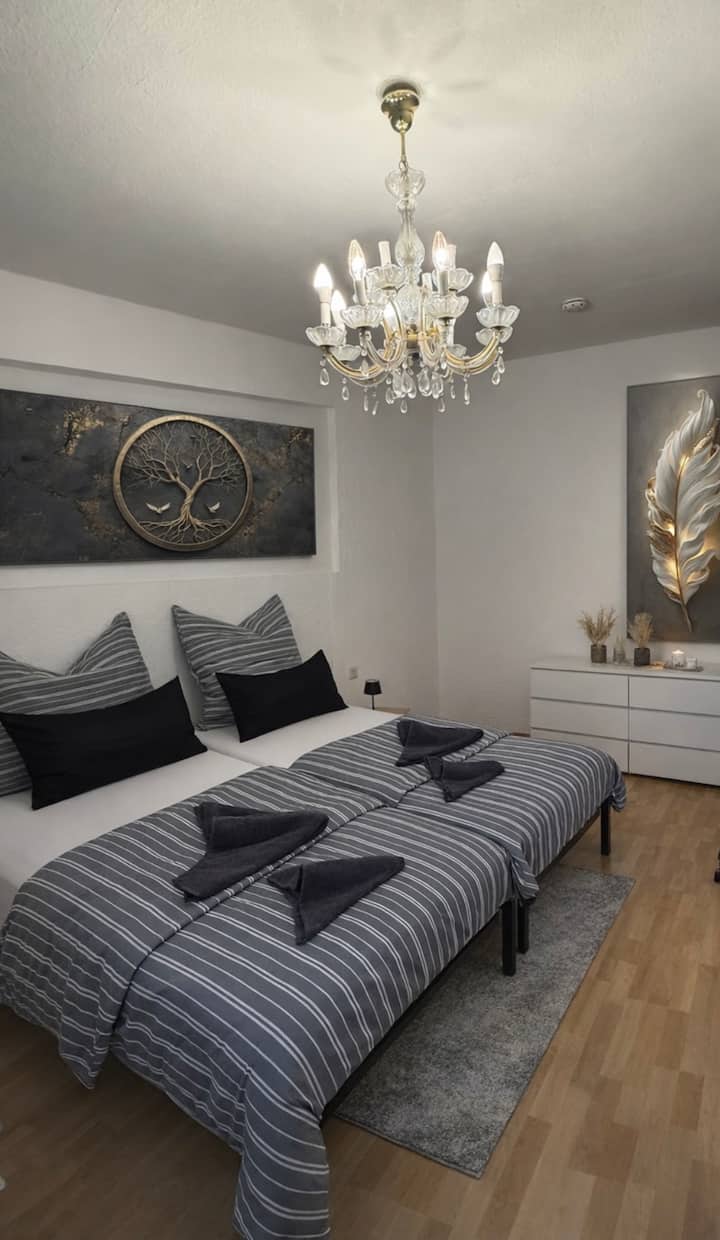 Zentrale & Stilvolle Unterkunft Mit Küche - Stuttgart