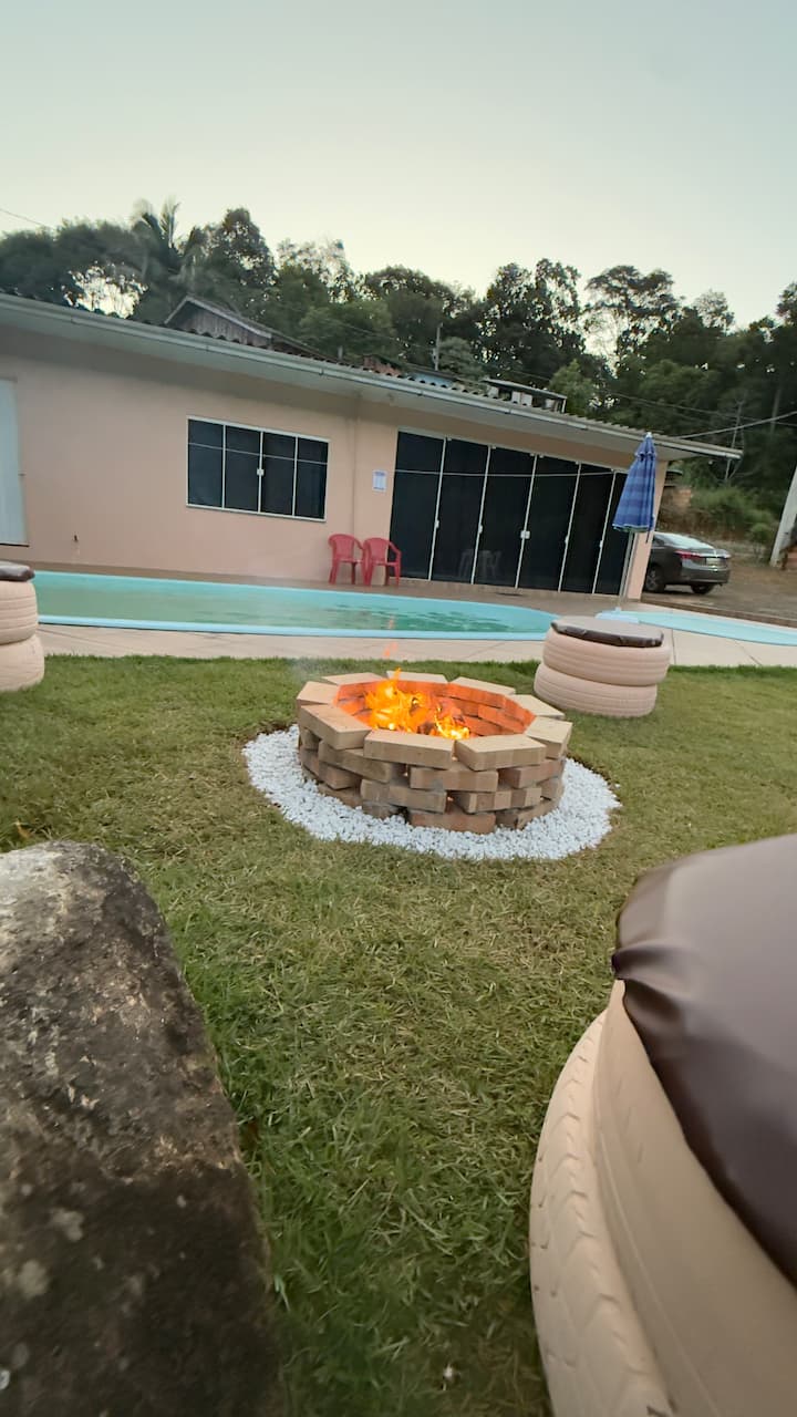 Chácara Com Piscina + Lareira Prox A Chapecó - Chapecó