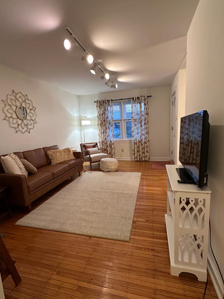Cozy Easton Row Home! - Easton, PA