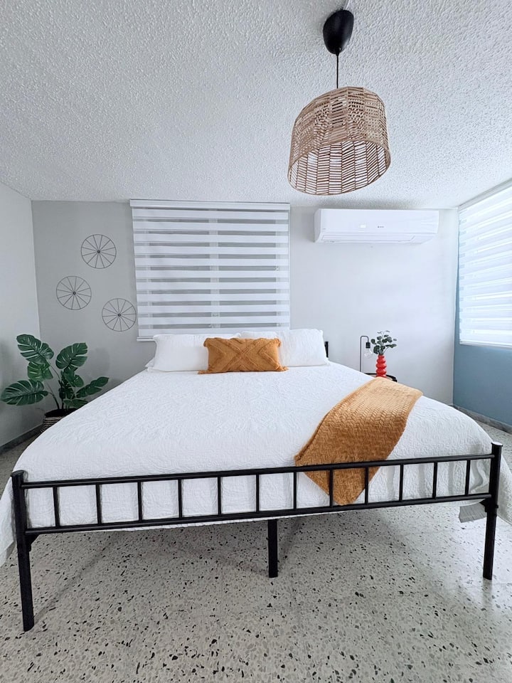 Family-friendly Solar House Lwifi & Free Cleaning - Trujillo Alto