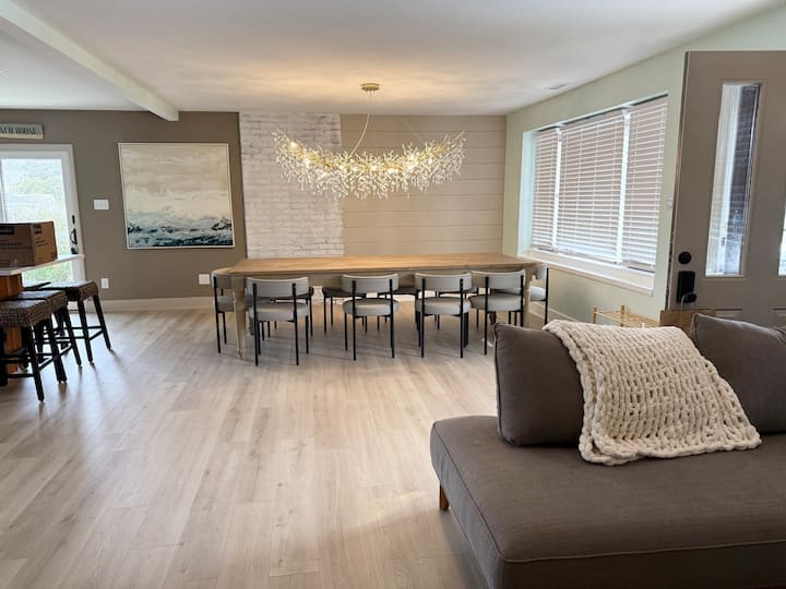 Town Bank Hot Tub Oasis Ranch Style Home Sleeps 10 - Cape May, NJ