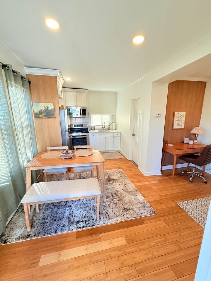 The Hofstra Suite - Freeport, NY