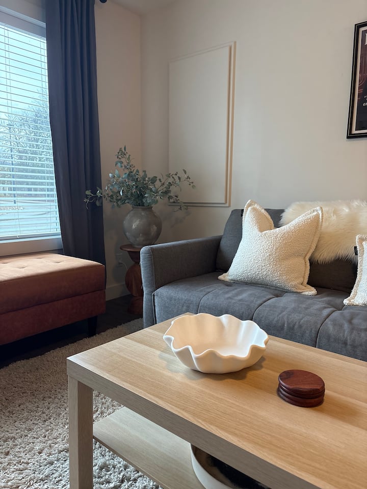 Cozy Armstrong Suite - Armstrong