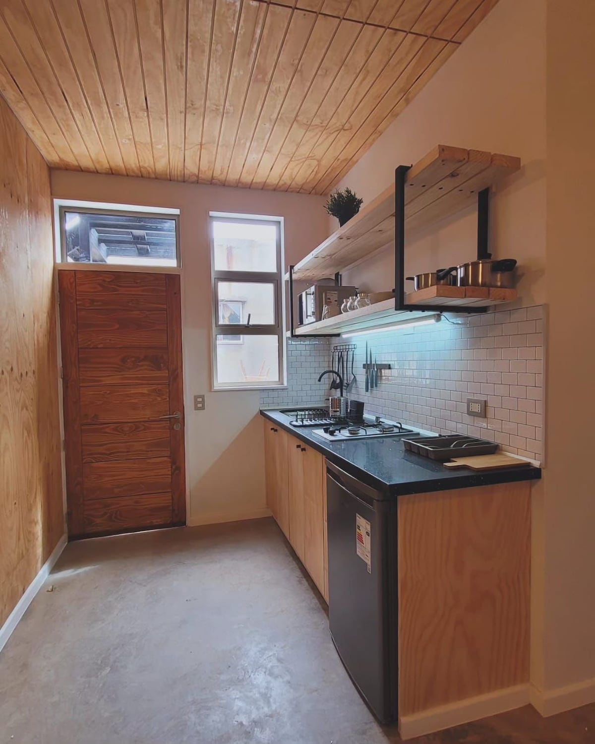 Mini appartement à Valparaiso avec salle de bain et cuisine ...
