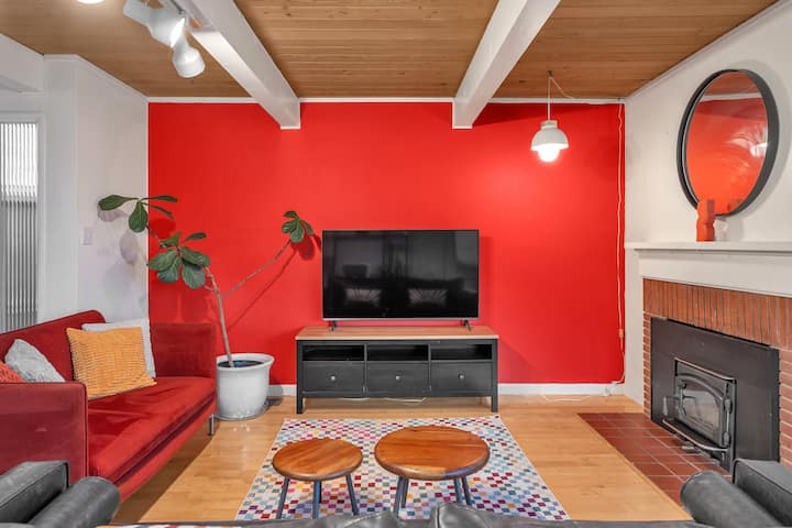 Golden Gate Sunset Home Base, Perfectly Located! - El Cerrito, CA