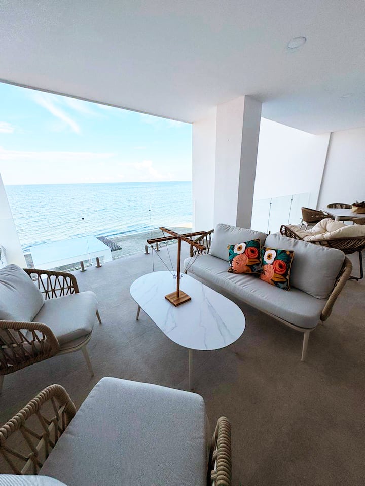Emerald Escape Apartment - Omoa
