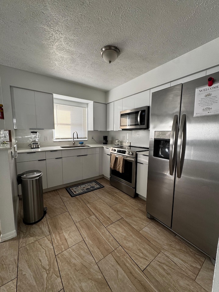 Home Away From Home - Ocala, FL