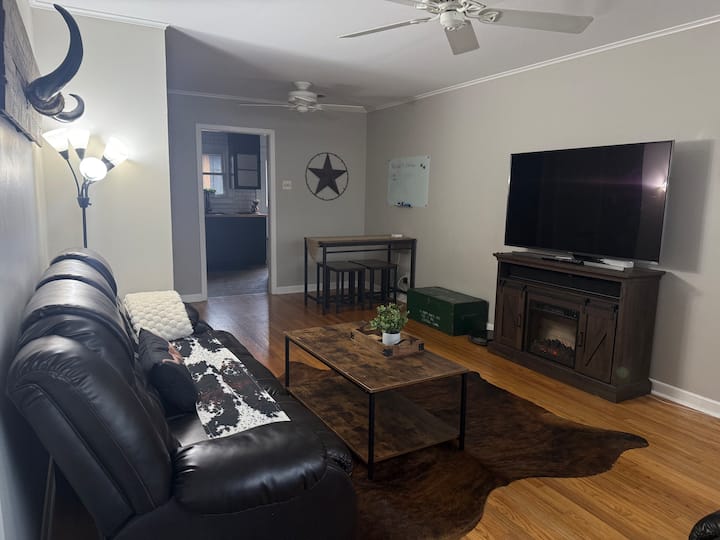 Longhorn Main House - Mesquite, TX