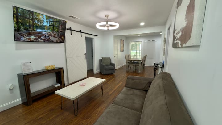 1950’s Charm 3br Cottage - 13 Min To At&t Stadium - Grand Prairie, TX