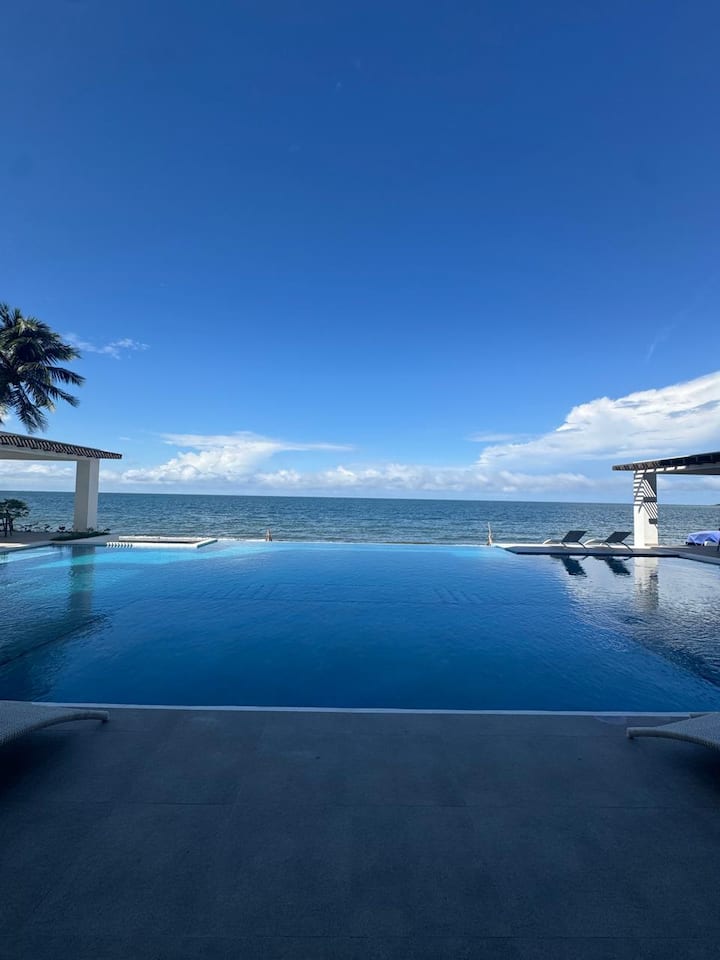 Blue Majesty Penthouse - Honduras