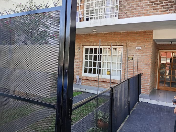 Espacio Y Luz En Florida - San Martin, Argentina