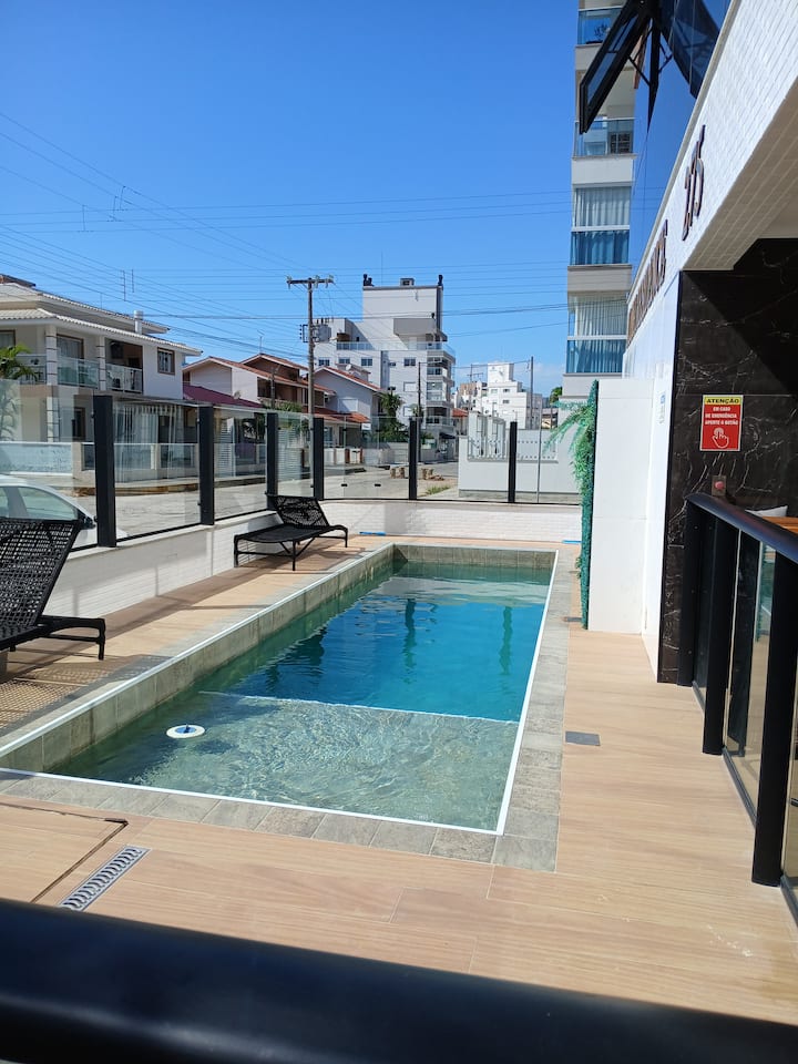 Apartamento Frente Mar Praia De Palmas - Governador Celso Ramos