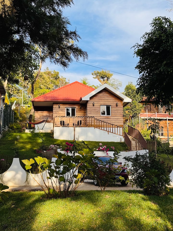 Cozy And Fully Equipped Home In Juayúa - El Salvador