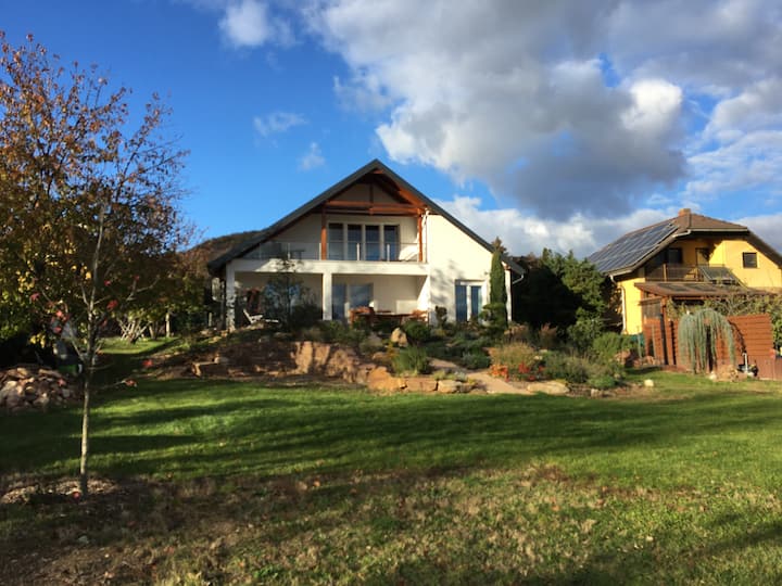 Aura Vendégház - Balatonlelle