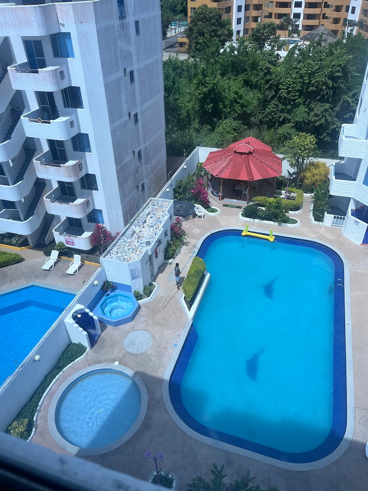 Tonsupa Departamento Duplex 5o Piso - Atacames