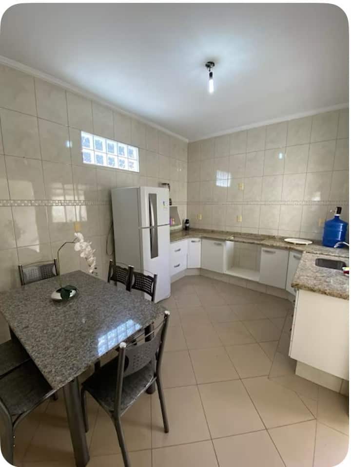 Casa Em Pouso Alegre - Pouso Alegre