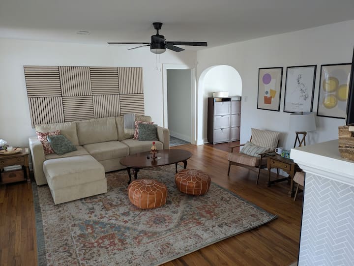 Humble House In University Park - Little Rock, AR