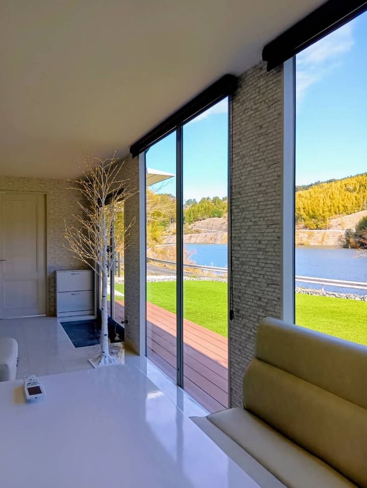 平沢リゾートB棟。平沢ダム湖畔の隠れ家リゾート。bbqや大自然と焚き火に癒やされる家族と仲間の休日。 - Katsuura