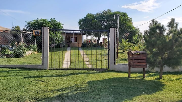 Alojamiento Para Descansar Y Relajarse En Familia - Villa Gesell