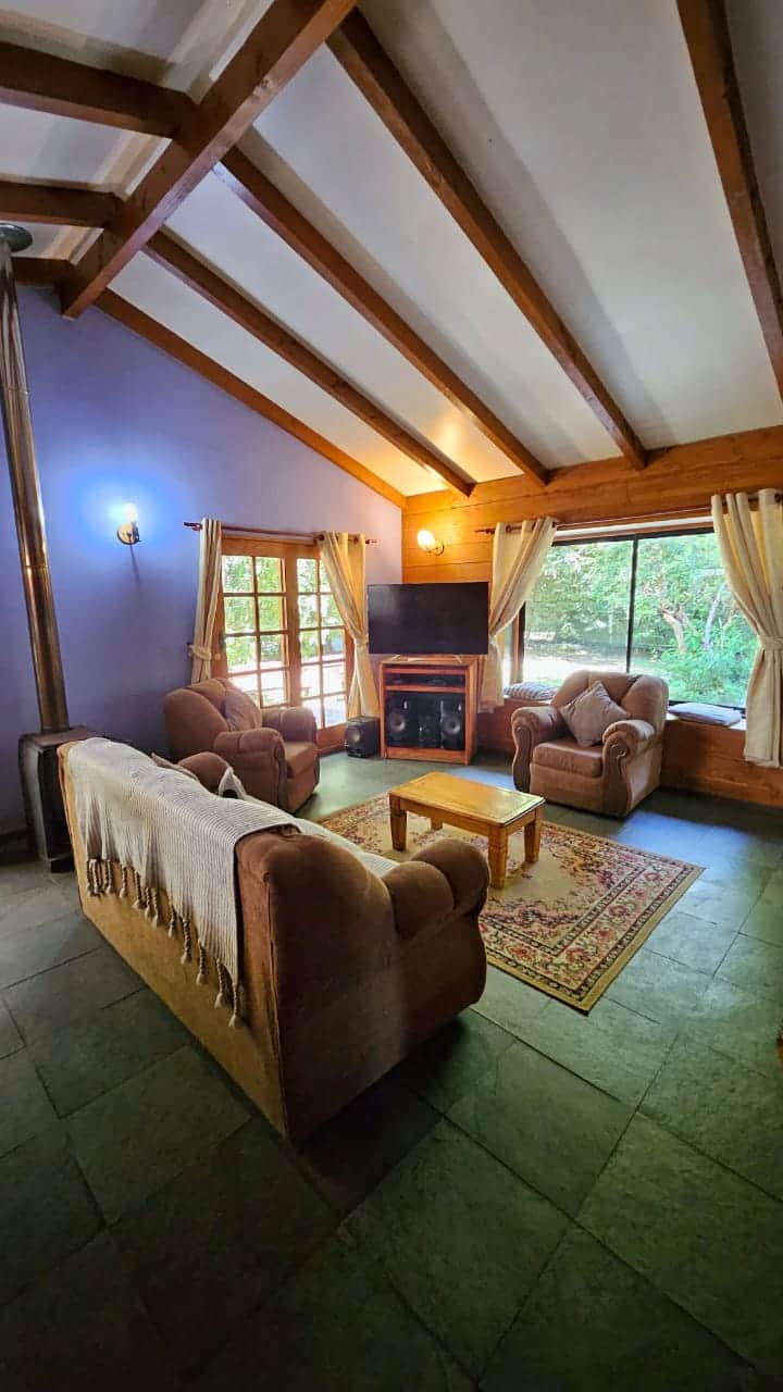 Hermosa Cabaña Privada Con Estacionamiento - Pucon