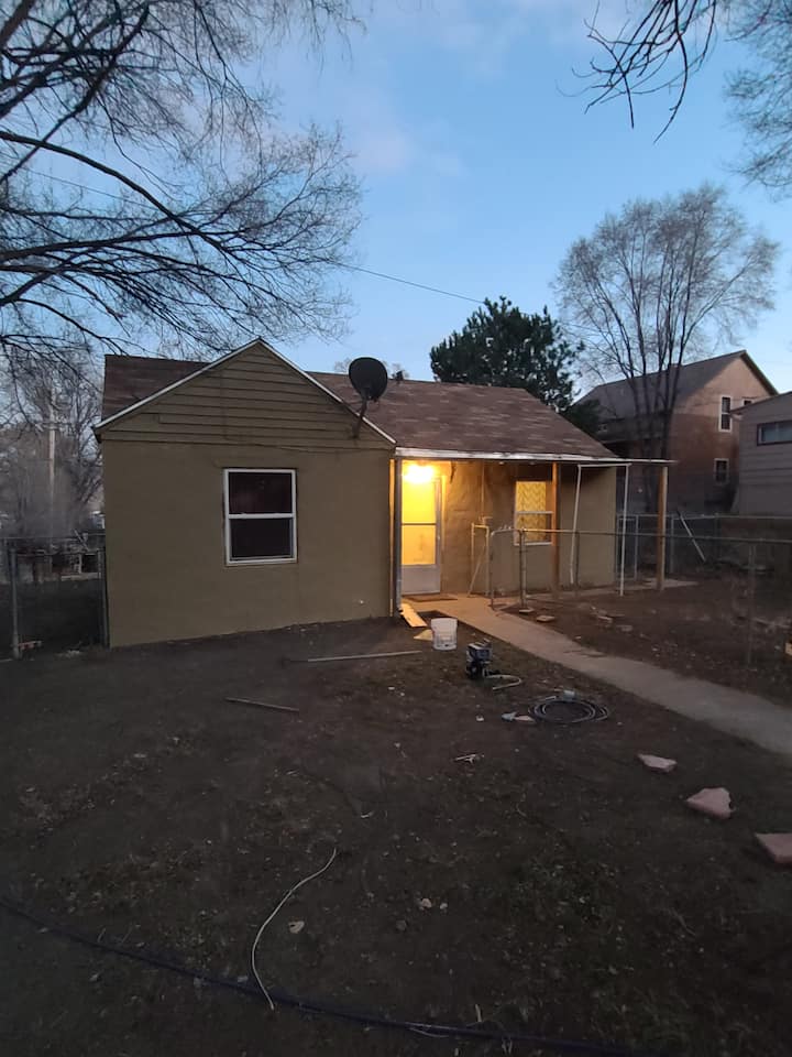 Small Comfy Home Perfect For A Quiet Peaceful Stay - Sugarite Canyon State Park, Raton