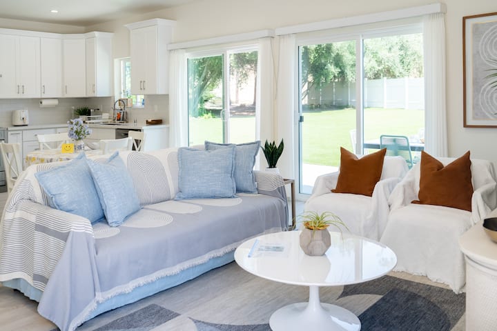 New Sweet & Cozy Home With Large Backyard - Chino Hills, CA