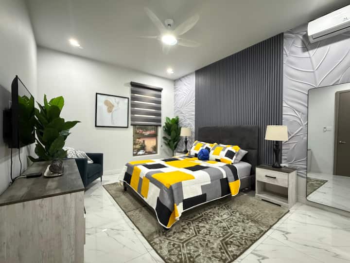 W22 Urban Retreat - Kingston