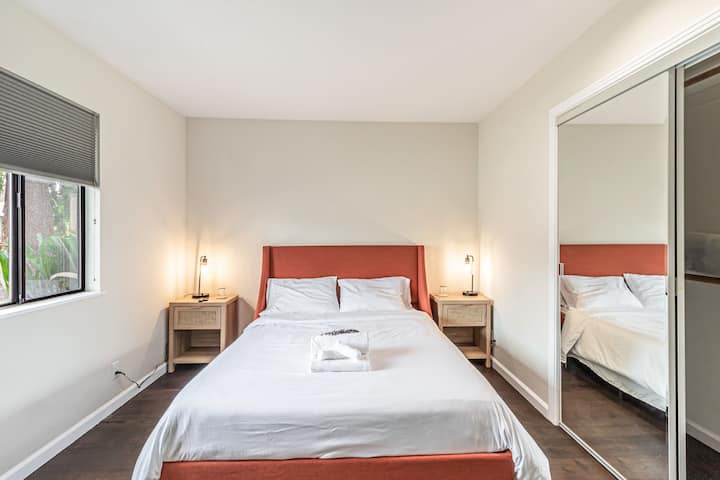 Private Suite W/ 2 Beds Near Downtown Sunnyvale - Mountain View, CA