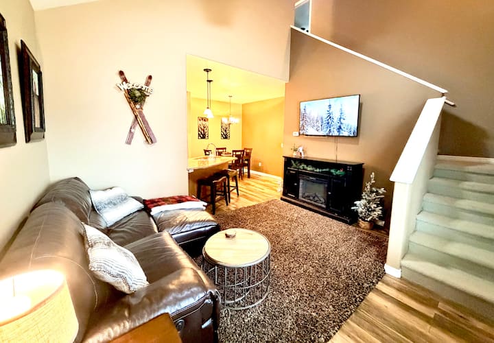 Max’s Mountain Retreat | 3-2 | Close To Tamarack - Donnelly, ID