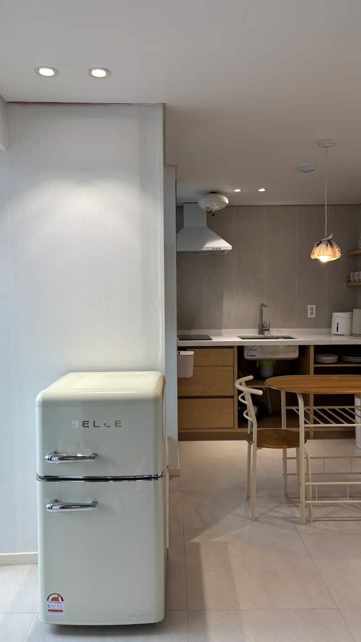 New Open 유정 호스텔 3인실 독채 (호텔식) - Mokpo-si