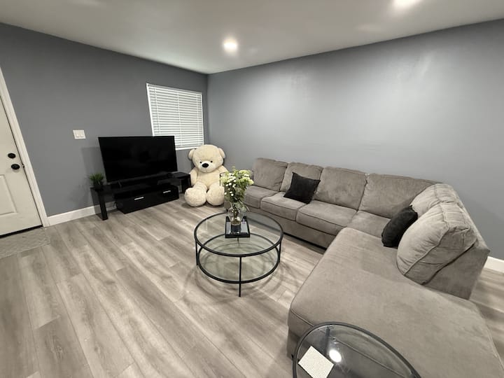 Charming 2br/2ba Guest House In Peaceful Area - San Dimas, CA