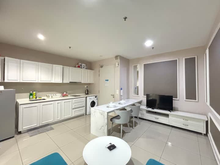Dreamy 1br Balcony @ Walk To Central I-city - Shah Alam