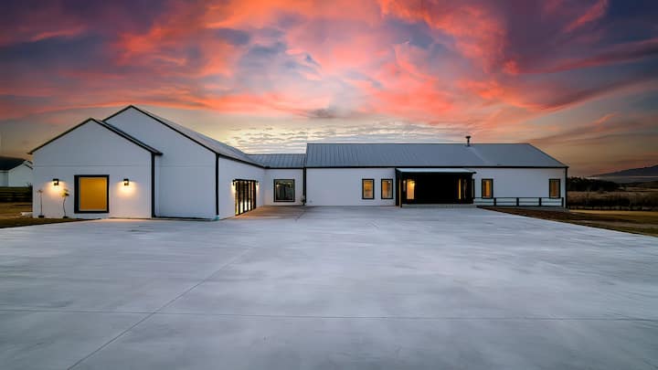 New! Sunset Acres ~ Ideal For All Occasions! - Clermont, FL