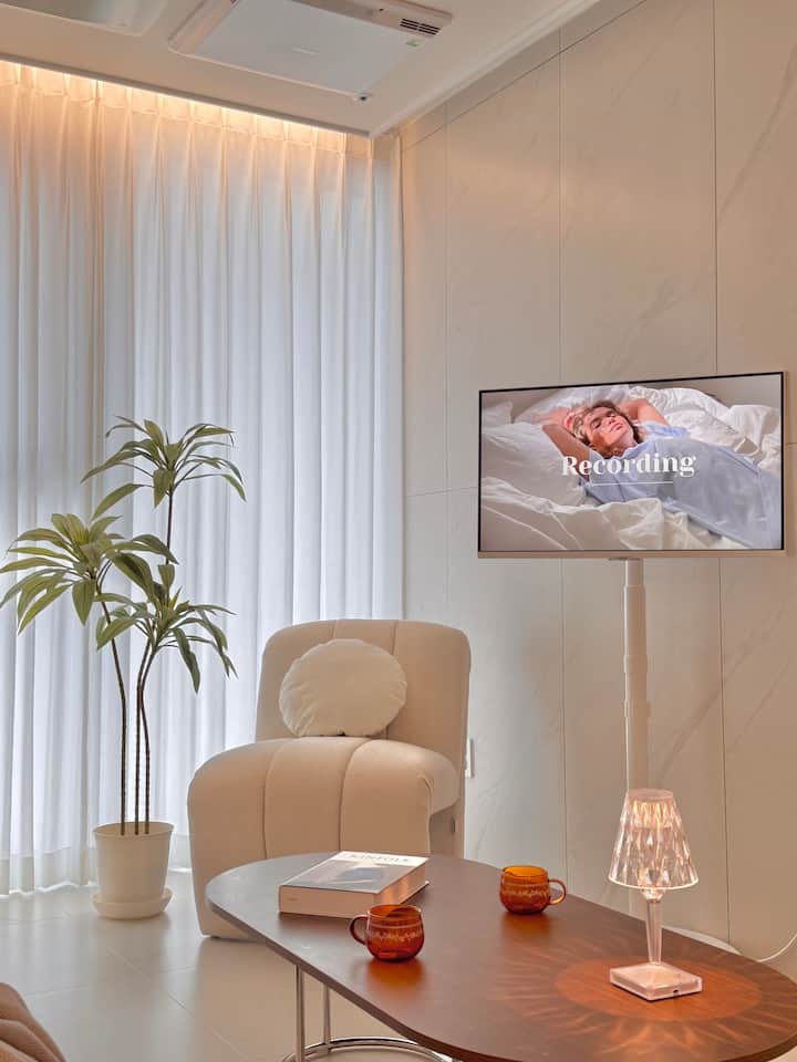 [신규50%할인] 해변5초 /지하철역5분 /방2욕실1거실1 /광안리 /해운대 /드론쇼 - Busan