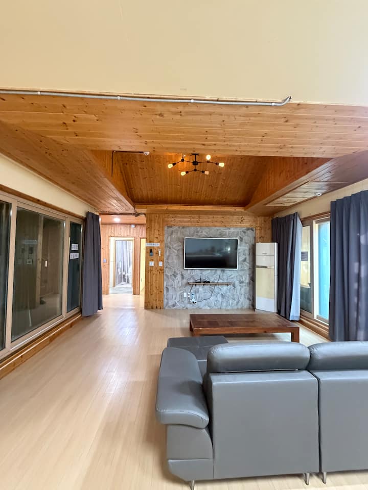 슬라이드 풀빌라 펜션(가평) B동 - Yeoju-si