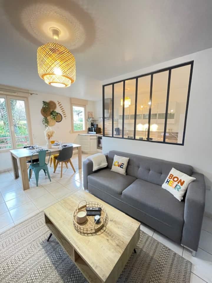 L'escapade : Parking Privé - Balcon - Wifi - Le Mans