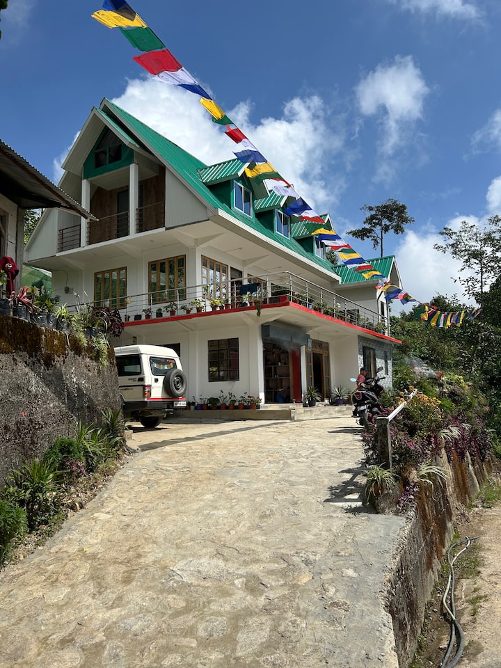 Kalimpong Offbeat Village Stay Near Lava & Rishop - Lava