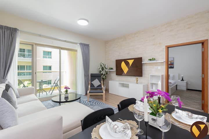 Vogue | Al Alka 1 Greens Near Mall Of The Emirates - Dubai