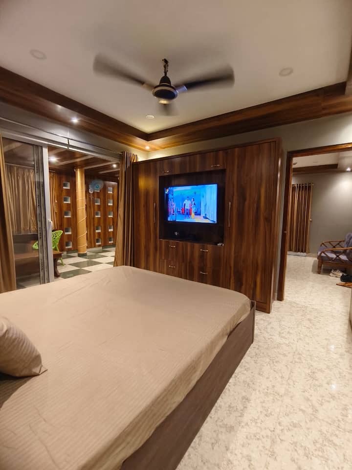 Mannat.inn Is Your Go To Party Place Without Limit - Guwahati