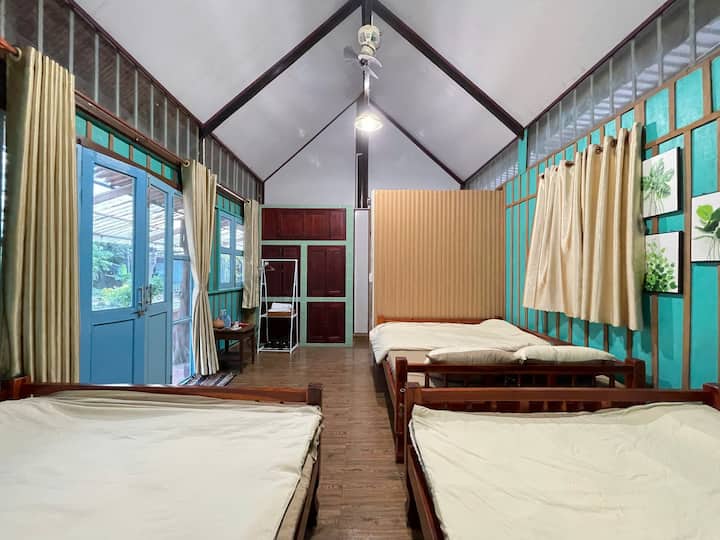 Phòng Nhà Gỗ 3 Giường 010 Tại Nala Retreat - Ben Tre