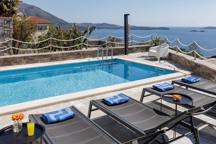 Lea, Hillside Sea-view Duplex + Pool - Dubrovnik