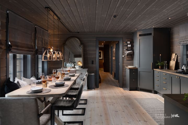 Stor Hytte | Ski In/out Alpint & Langrenn | Badstu - Norway