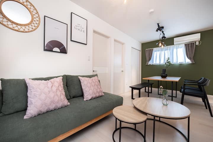 4 Min Train Namba/ 4 Min Walk To Near Sta/ St 301 - Osaka