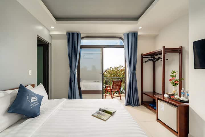 Deluxe Double Room - Vietnam